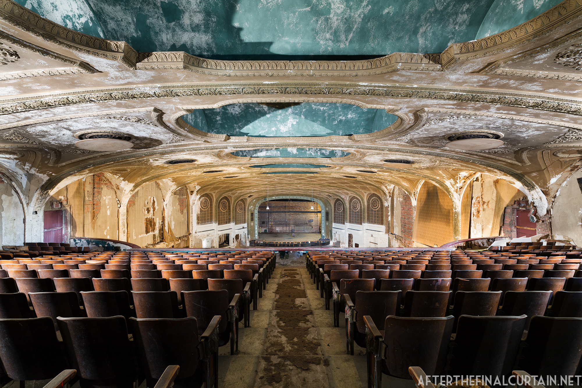 “Haunted” Theatres | After the Final Curtain